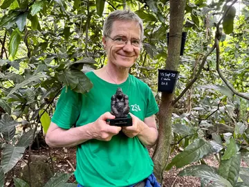 Saving snails from the brink of extinction | ZSL’s Amphibian Rescue Mission